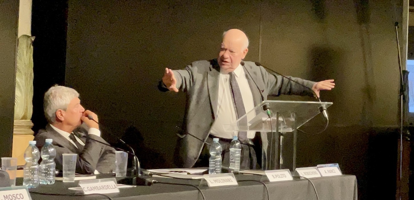 Pensiero architettonico, disegno e fotografia: la visione di Franco ...